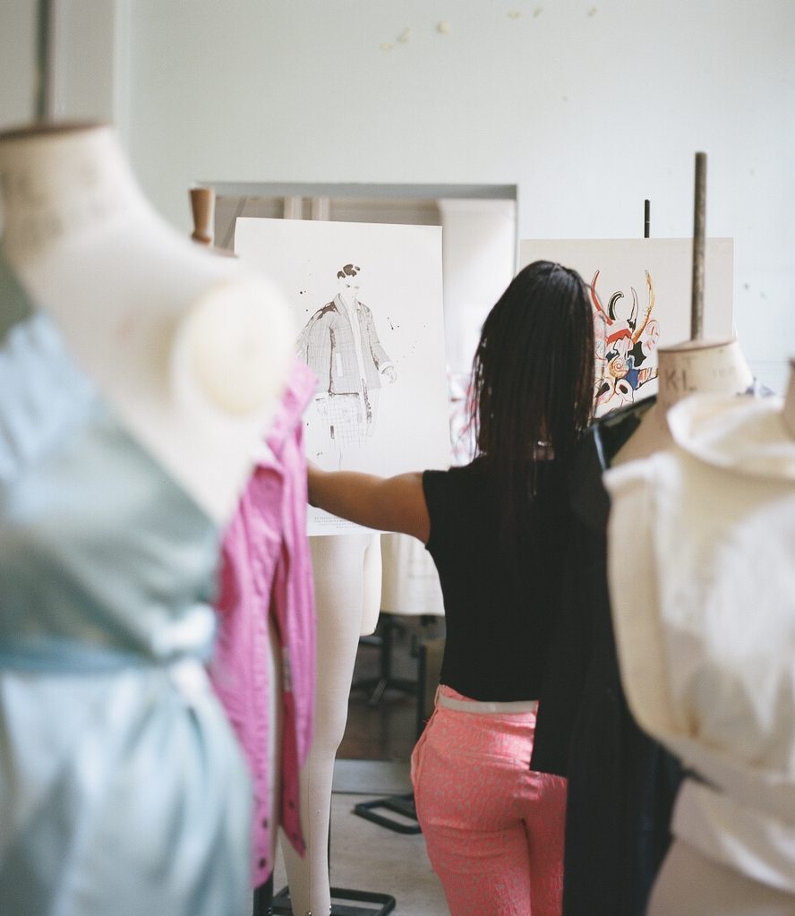 HERA Business & Entrepreneurship Training Programmes - HERA | UK